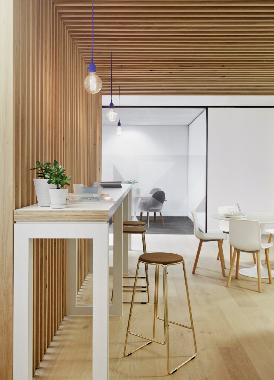 Case Meallin Office by Mim Design