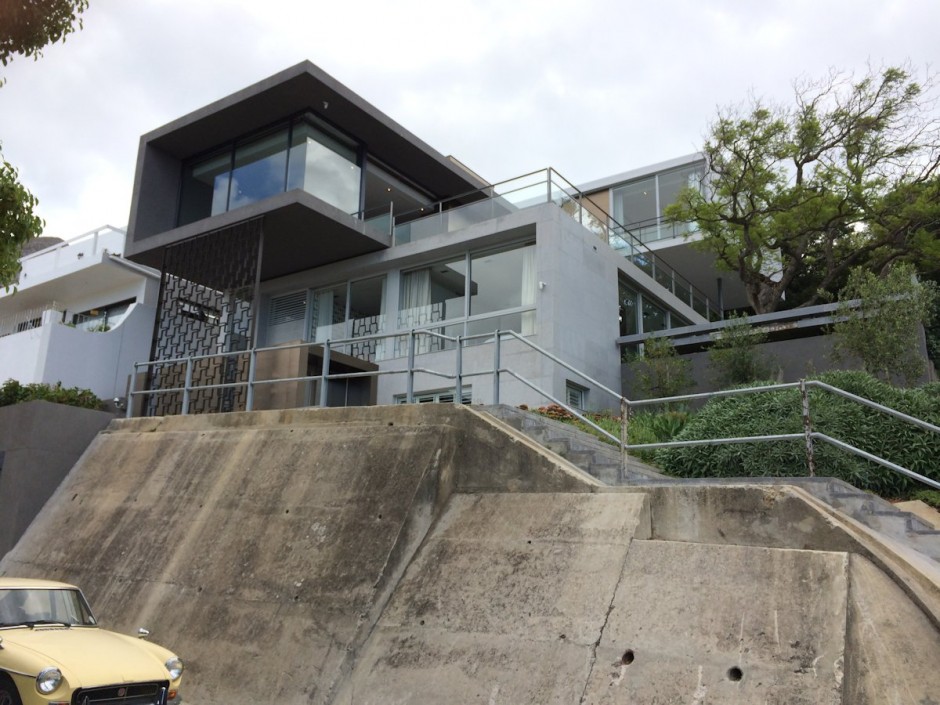 Villa Saebin by Greg Wright Architects