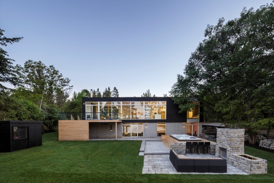Dunrobin Shore by Christopher Simmonds Architect