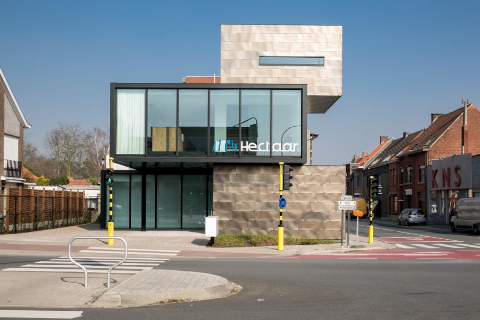 HECTAAR Office Building by CAAN Architecten