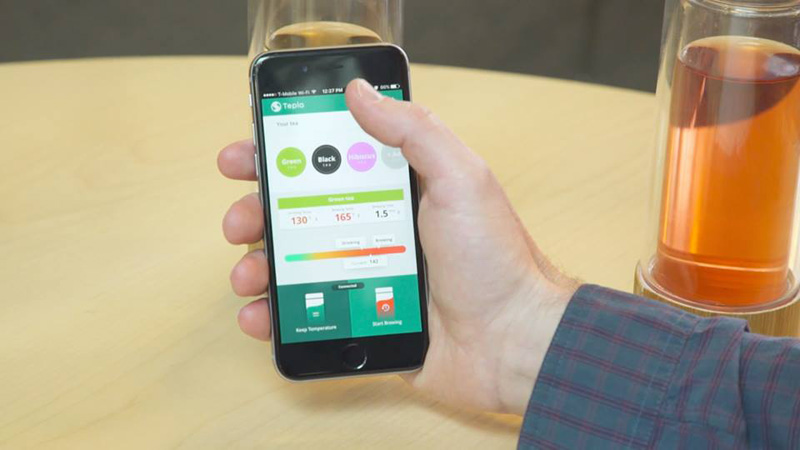 This New Smart Bottle Is Designed To Brew Tea Perfectly Every Time