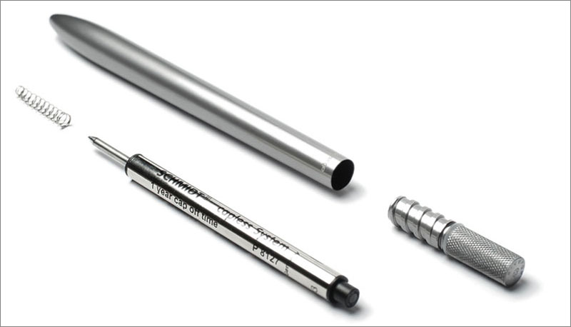 Here's The Story Behind The Design Of This New Minimalist Pen