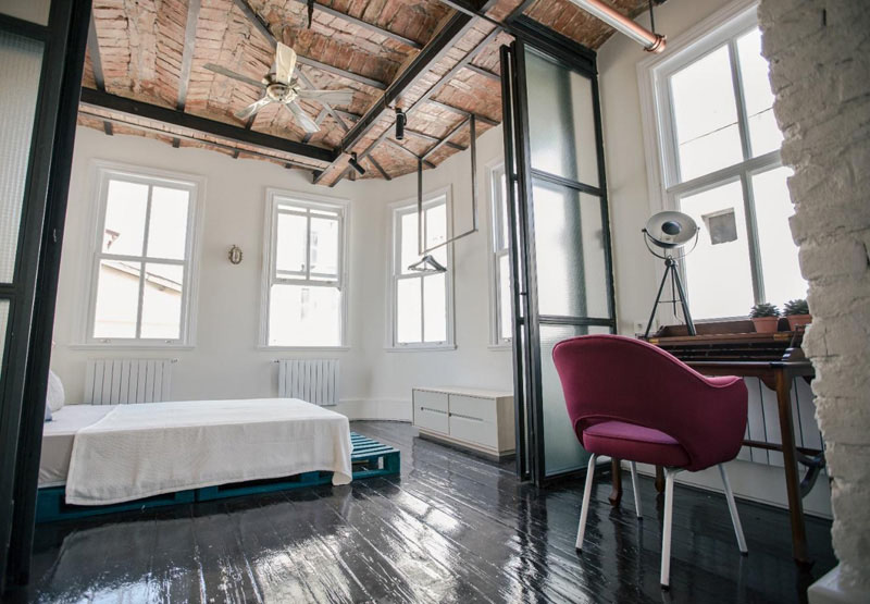 Before & After - An apartment makeover inside an old building