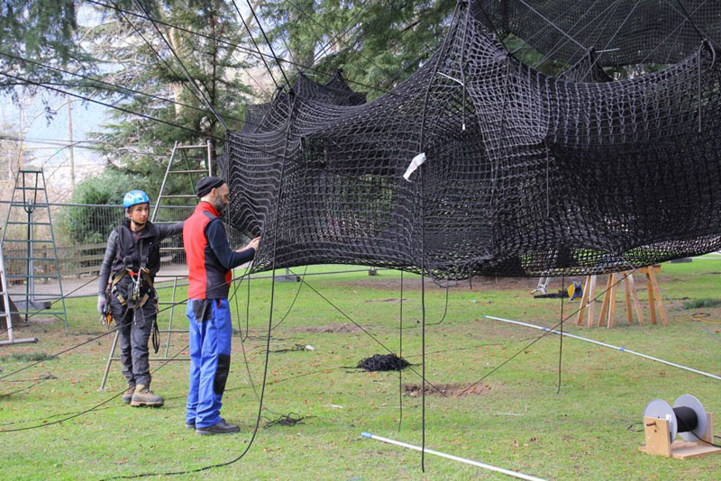 This tube-like netted structure lets you climb through the trees