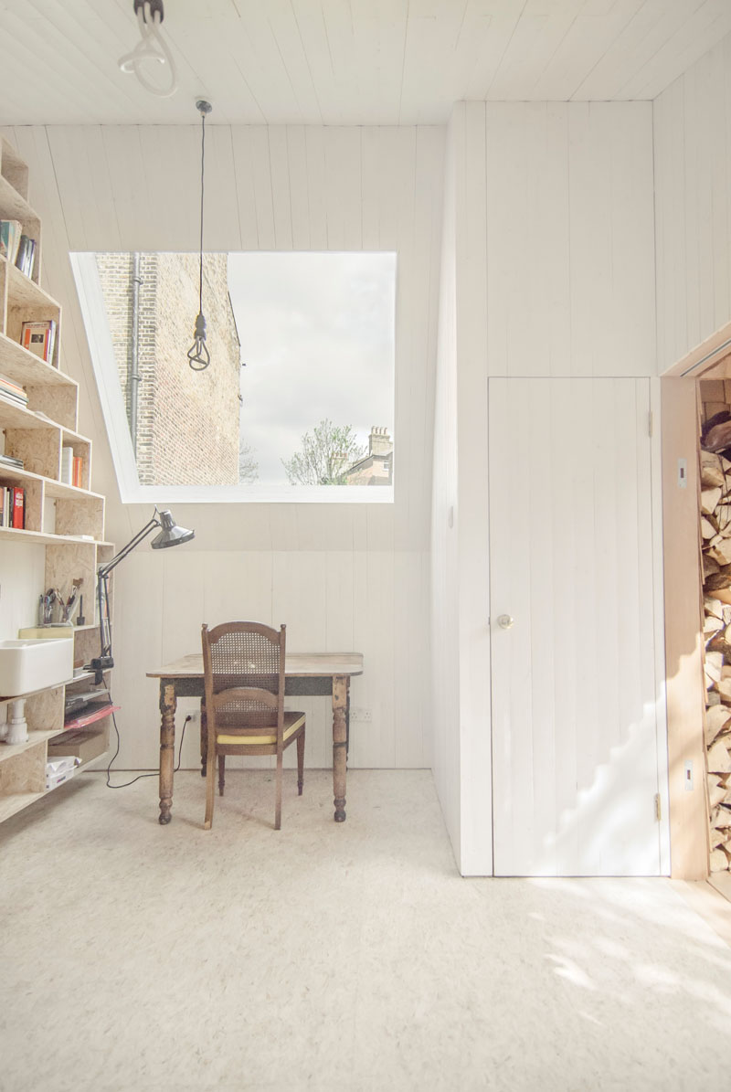 This writer's shed was designed to be a quiet haven in the big city
