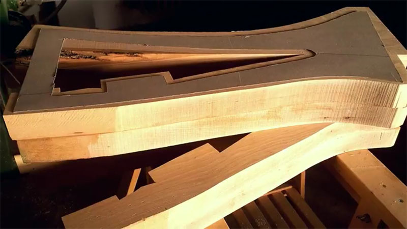 See how Elena Rogna created the Betty stool, which was designed for singers