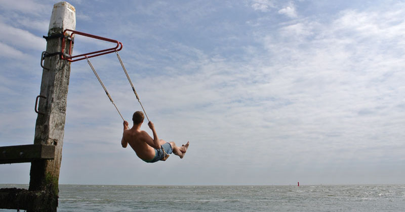 Now any tree or pole can become a swing