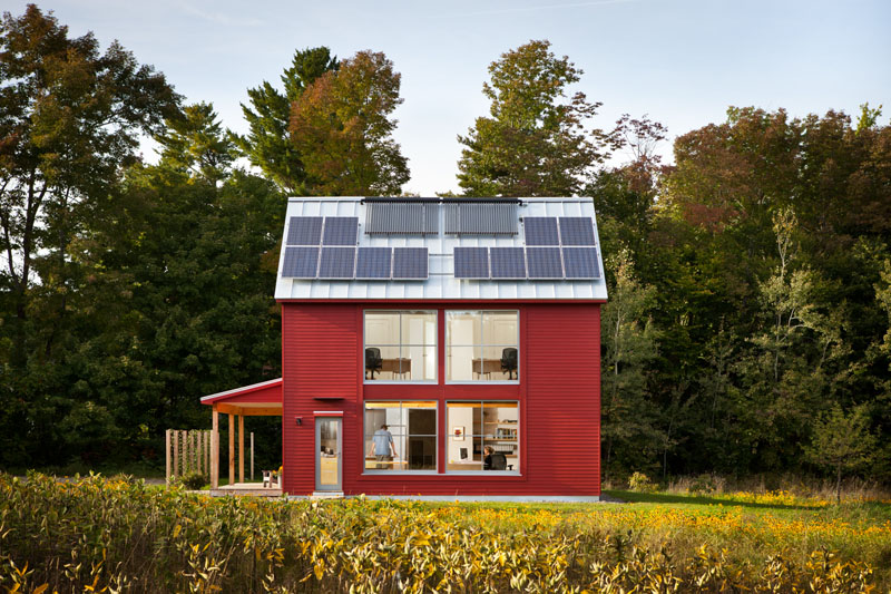 5 Things You Need For The Best Off-The-Grid Cabin
