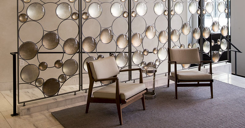 This Artistic Bubble Screen Is Installed In The Lobby Of A Building In ...