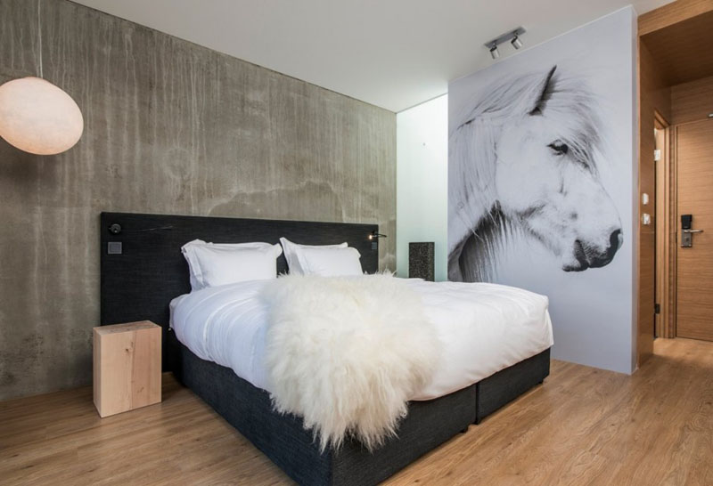 10 Hotel Room Design Ideas To Use In Your Own Bedroom
