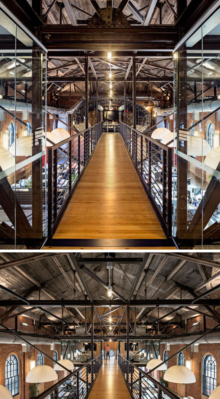 This Office For A Travel Company Has An Airplane Fuselage-Shaped ...