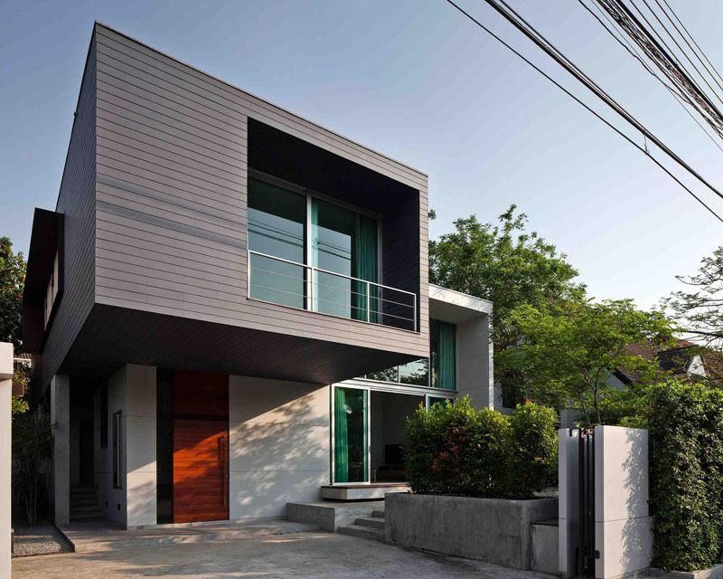 Modern Cantilever House Design