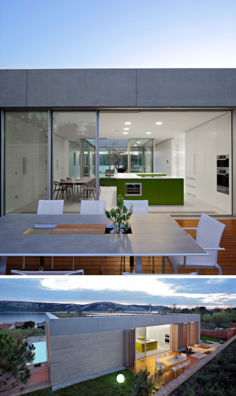 This Island House Has A Large Landscaped Terraced Garden And An Atrium ...