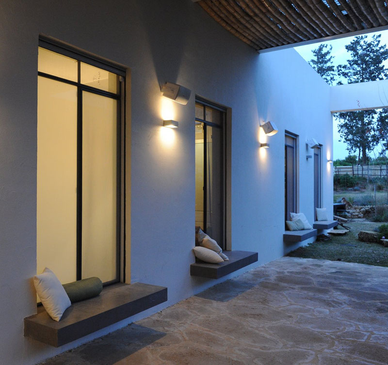 Design Detail - Exterior Built-In Window Seats