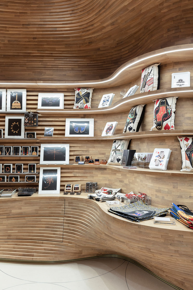 40,000 Pieces Of Wood Were Used To Create The Gift Shop In The National ...