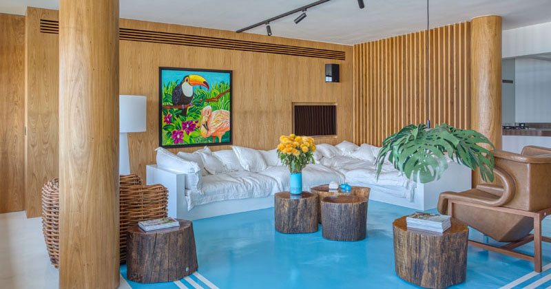 Design Detail - Concrete Columns Have Been Wrapped In Wood To Match ...