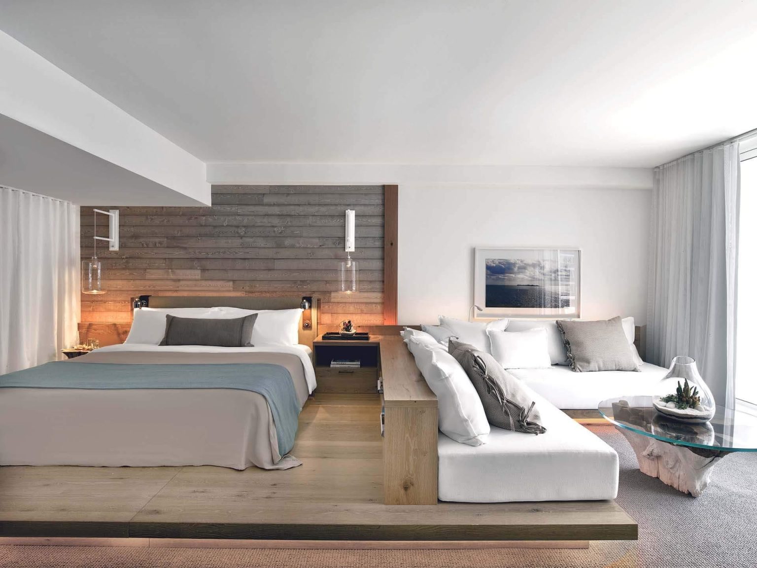 Get Bedroom Design Ideas From This Hotel Room With A Wood Platform And ...