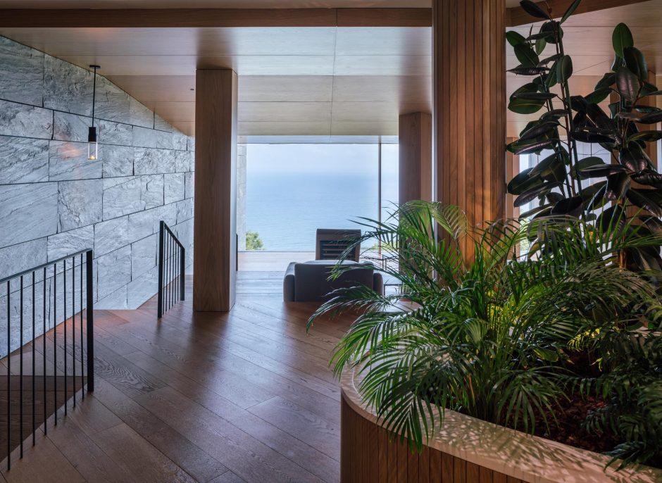 Columns Can Be An Opportunity To Create Seating And A Space For Plants