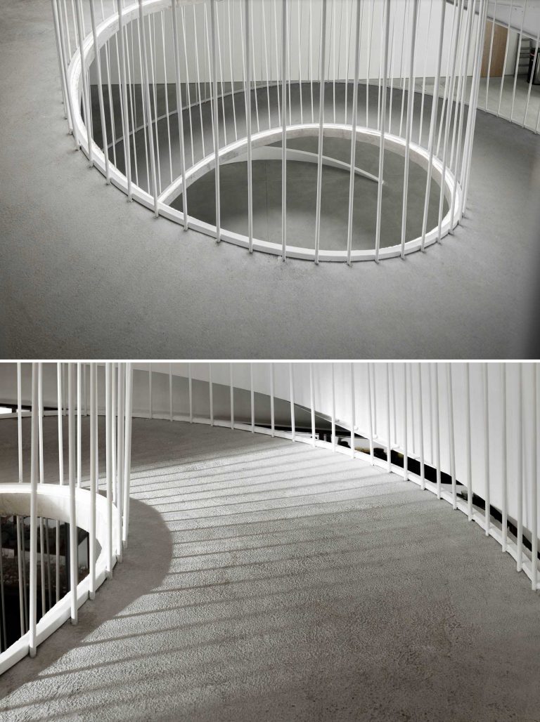 Instead Of Stairs, A Spiraling Ramp Was Designed For This Office Building