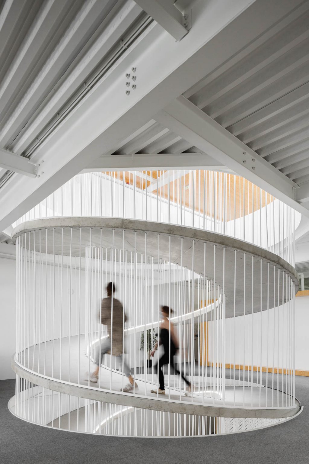 Instead Of Stairs, A Spiraling Ramp Was Designed For This Office Building