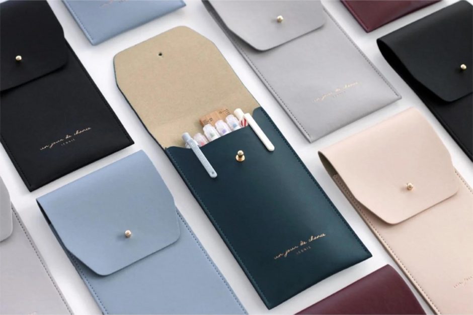 The Ultimate Gift Guide With Over 50 Ideas For Interior Designers ...