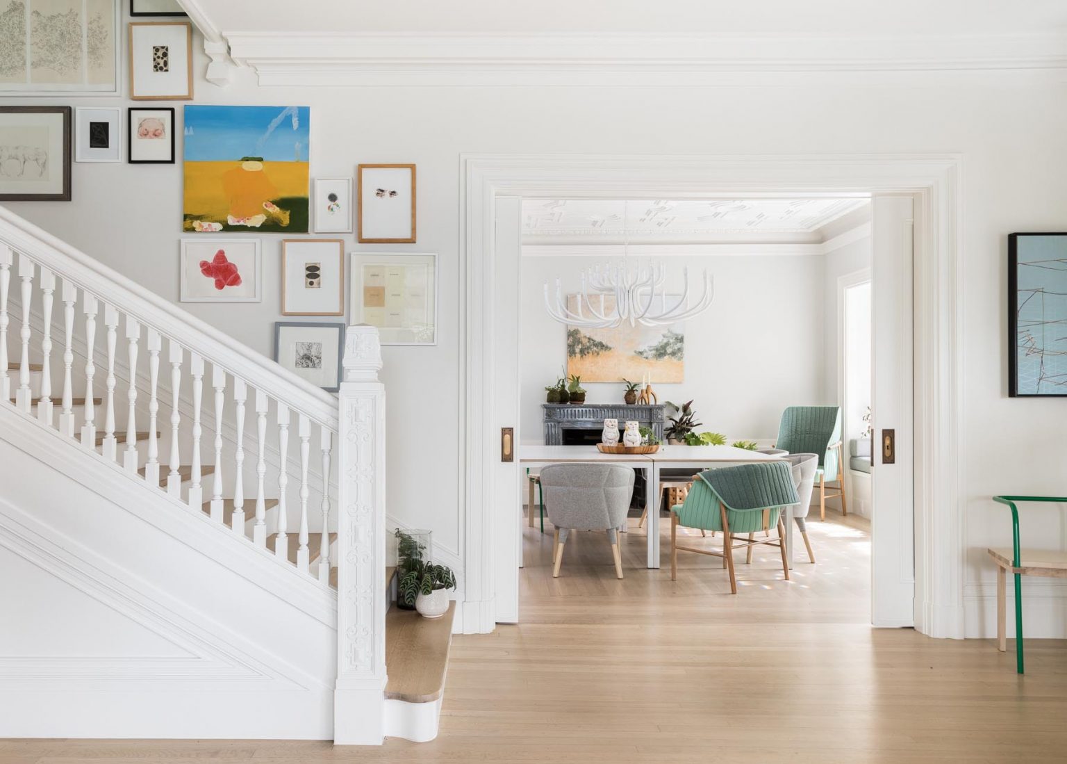 This Home Originally Built In 1915 Was Remodeled With A Contemporary ...