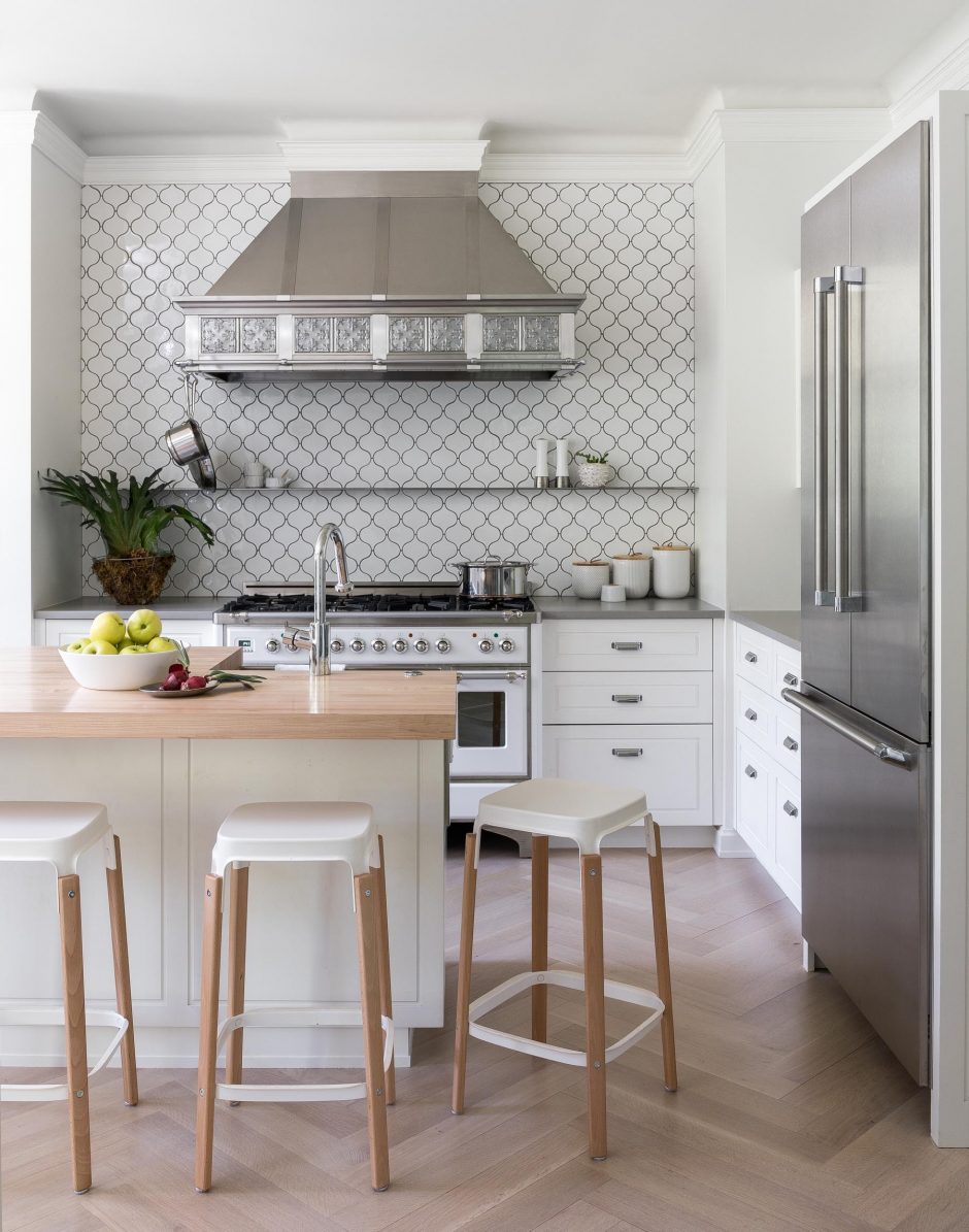 This Home Originally Built In 1915 Was Remodeled With A Contemporary ...