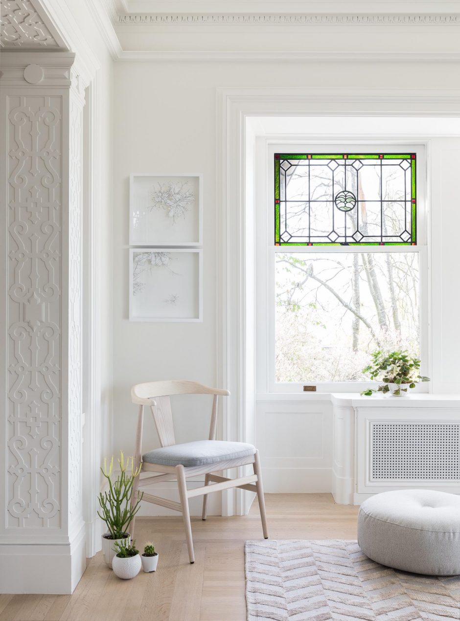 This Home Originally Built In 1915 Was Remodeled With A Contemporary ...