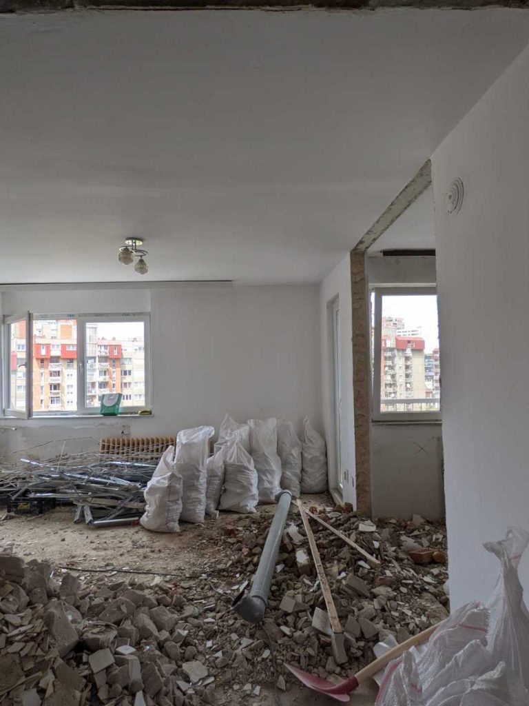 Before and After - An Apartment Remodeled With An Interior Full Of ...