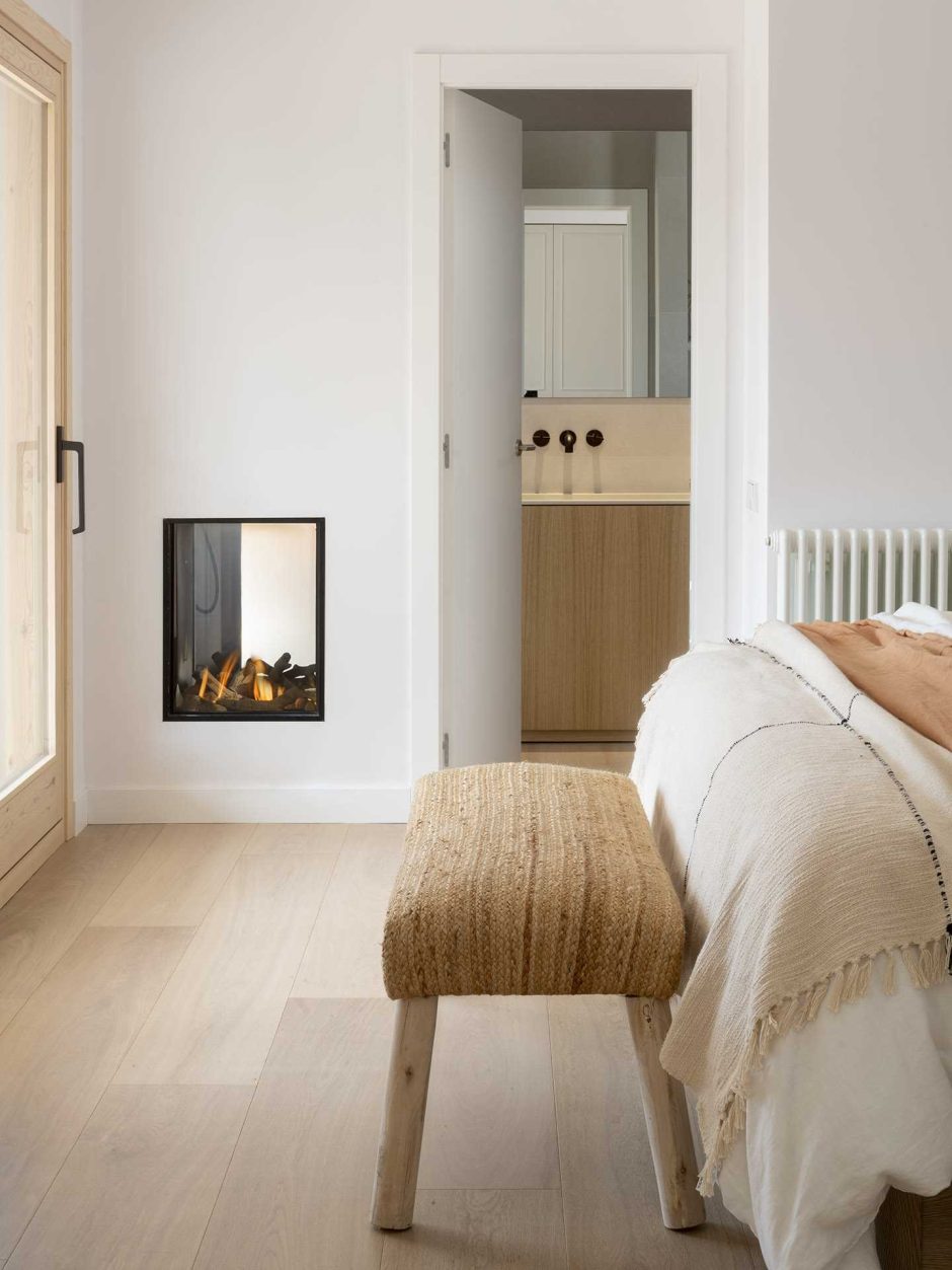 A Calming Interior Was Designed For This Home In Spain
