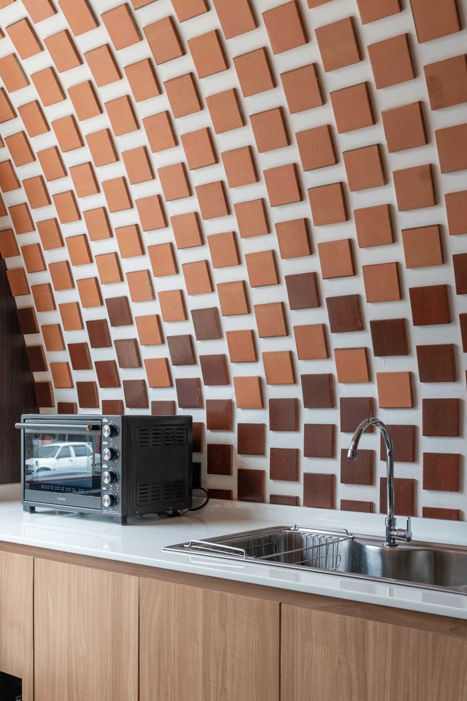 The Large Arch Window In Front Of This Cafe Offers A Glimpse Of The ...