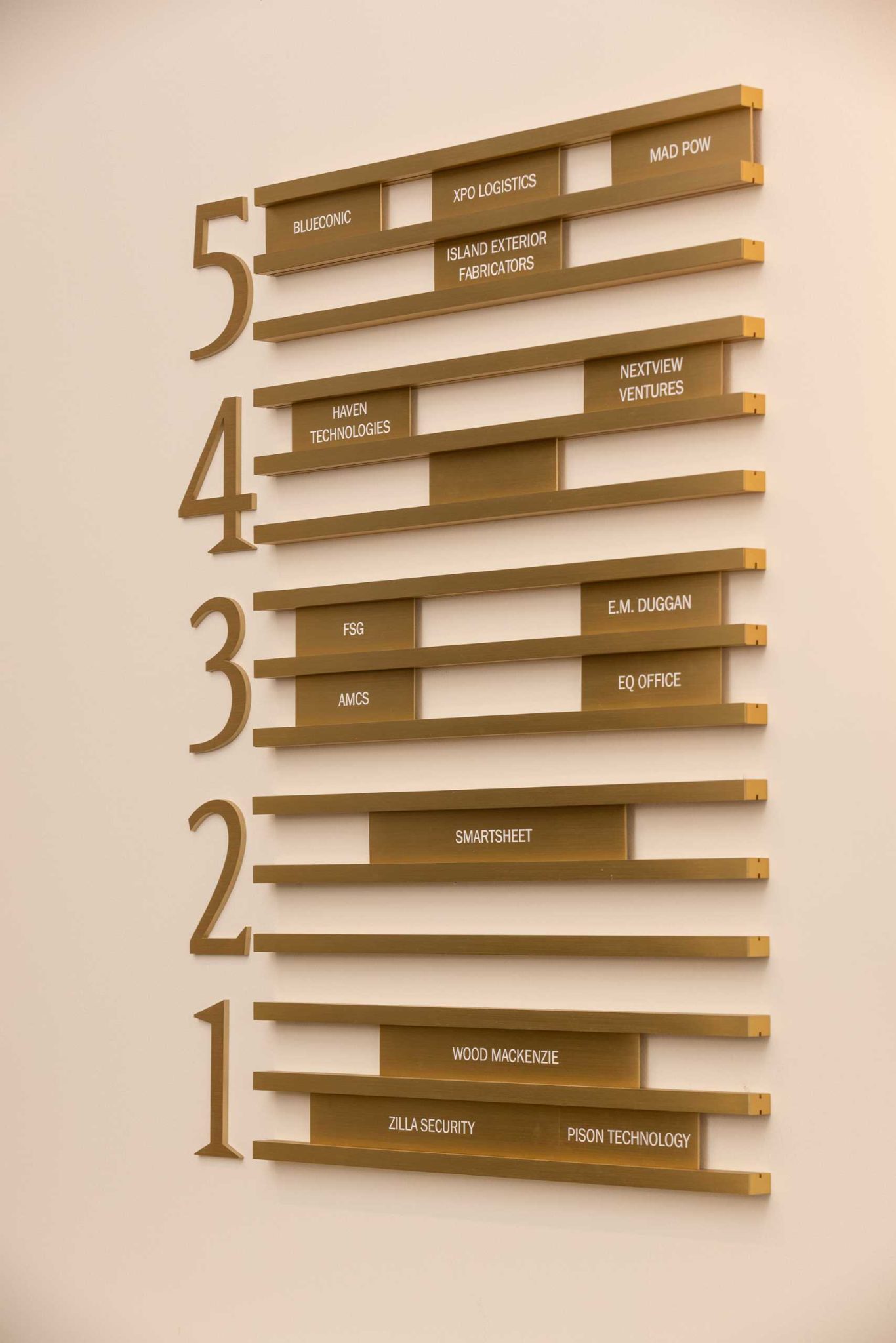 Arched Geometry Adds Personality To This Office Building Lobby