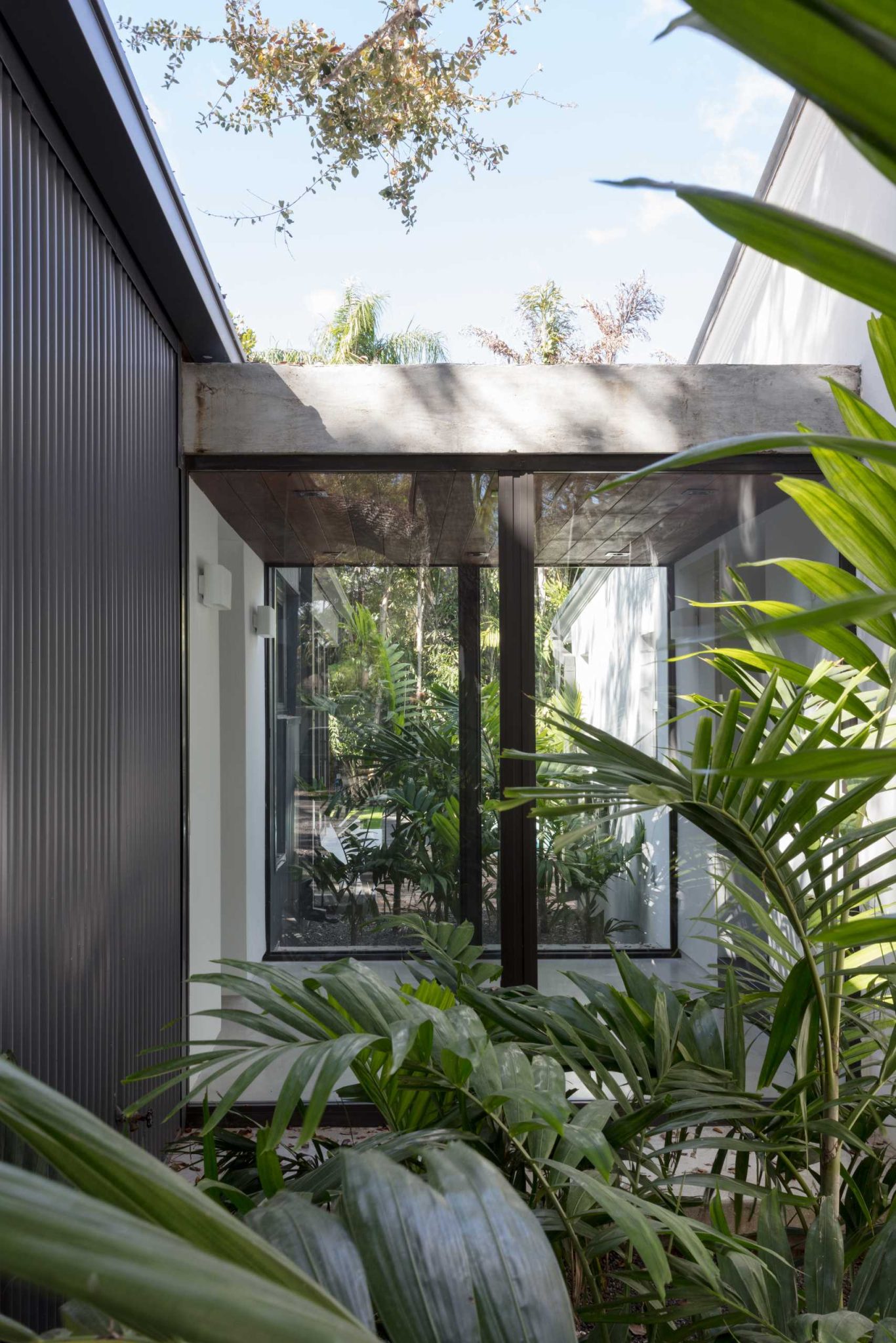 A New Extension Adds A Home Office And Bedroom To This Miami Bungalow