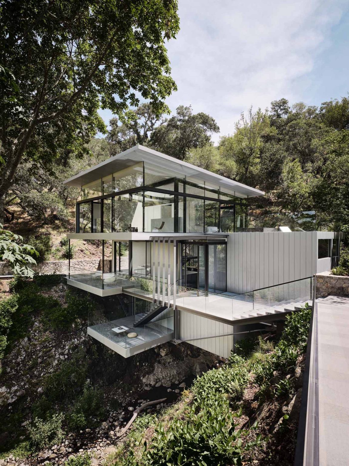 This Modern Home Is Suspended Over A Creek