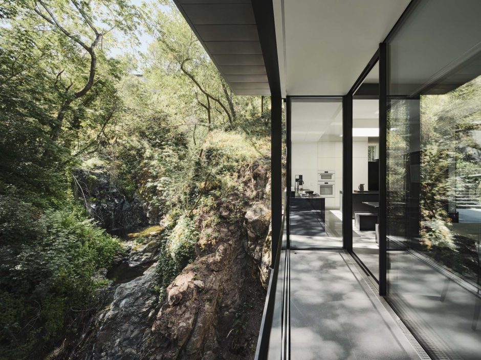 This Modern Home Is Suspended Over A Creek