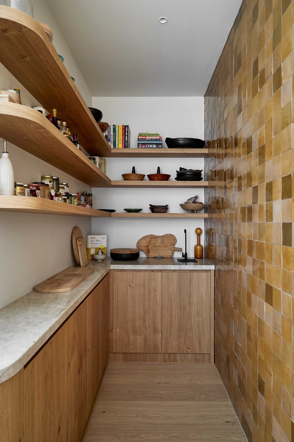 Casa estilo almacén estilo español – Estudio Arquitectos