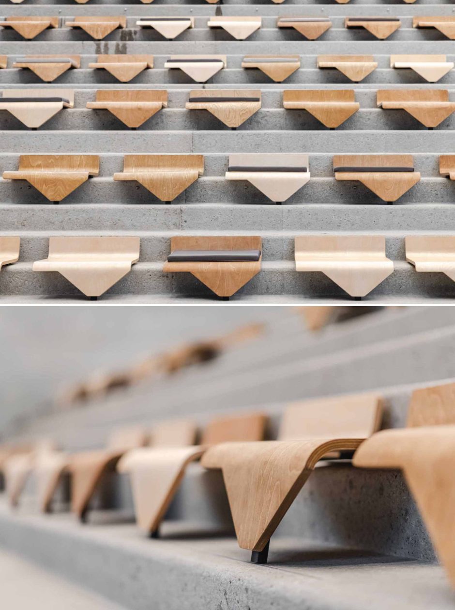 Chairs For Sitting On Stairs