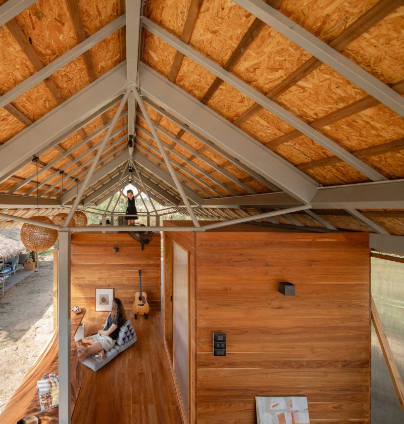 This Open Cabin Was Designed For Children