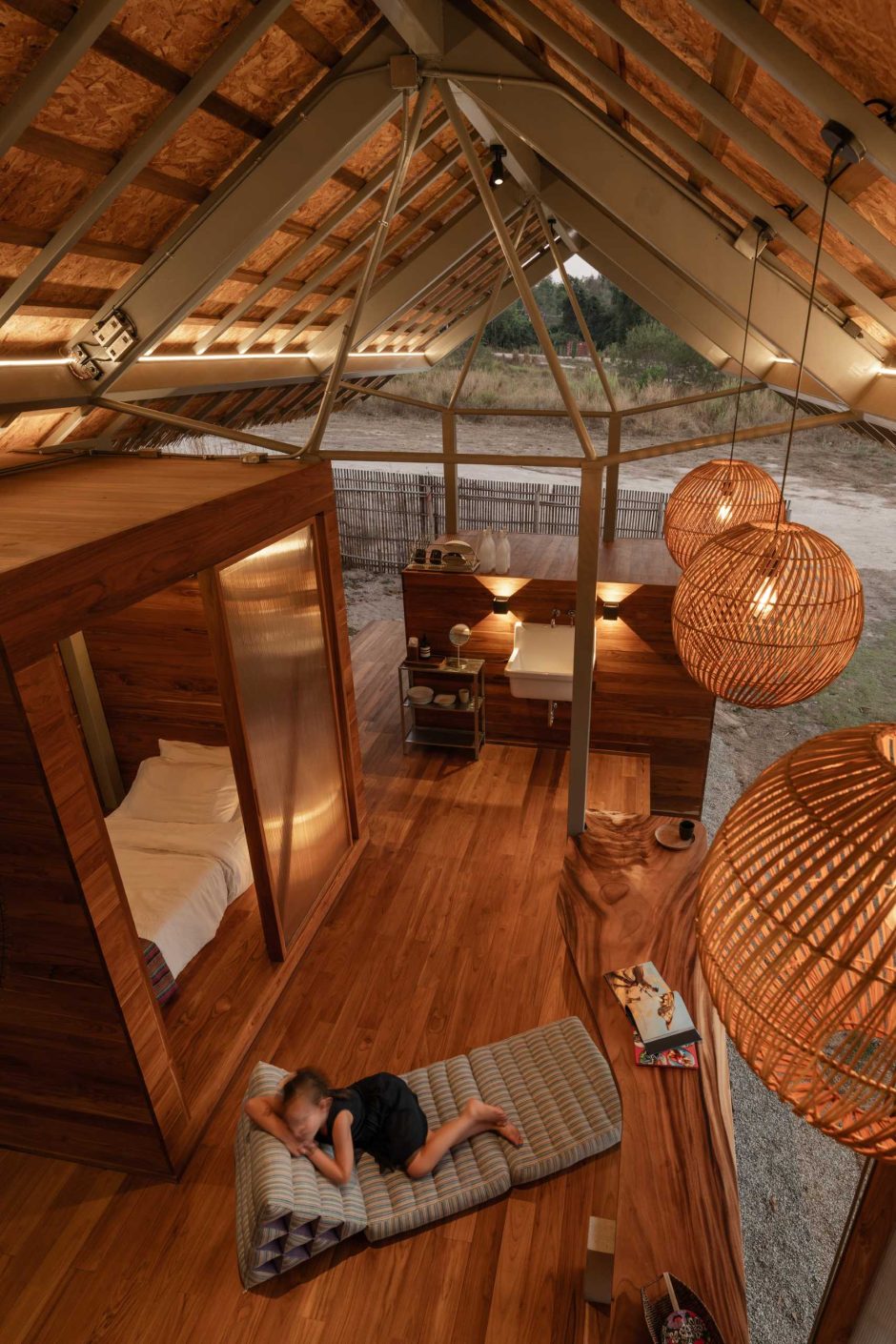 This Open Cabin Was Designed For Children