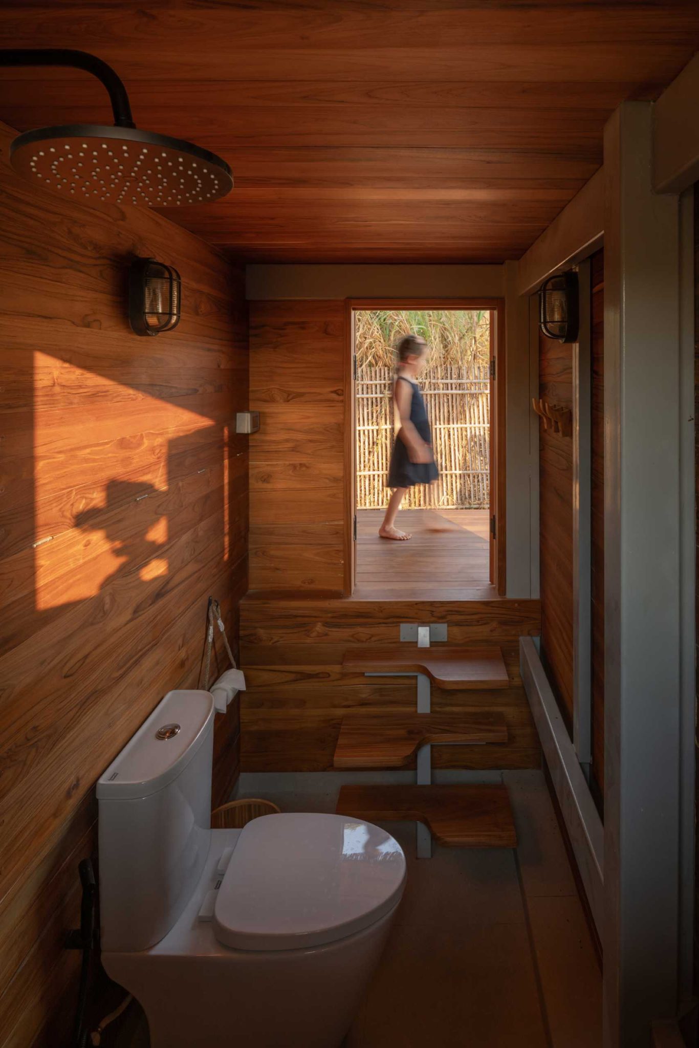 This Open Cabin Was Designed For Children