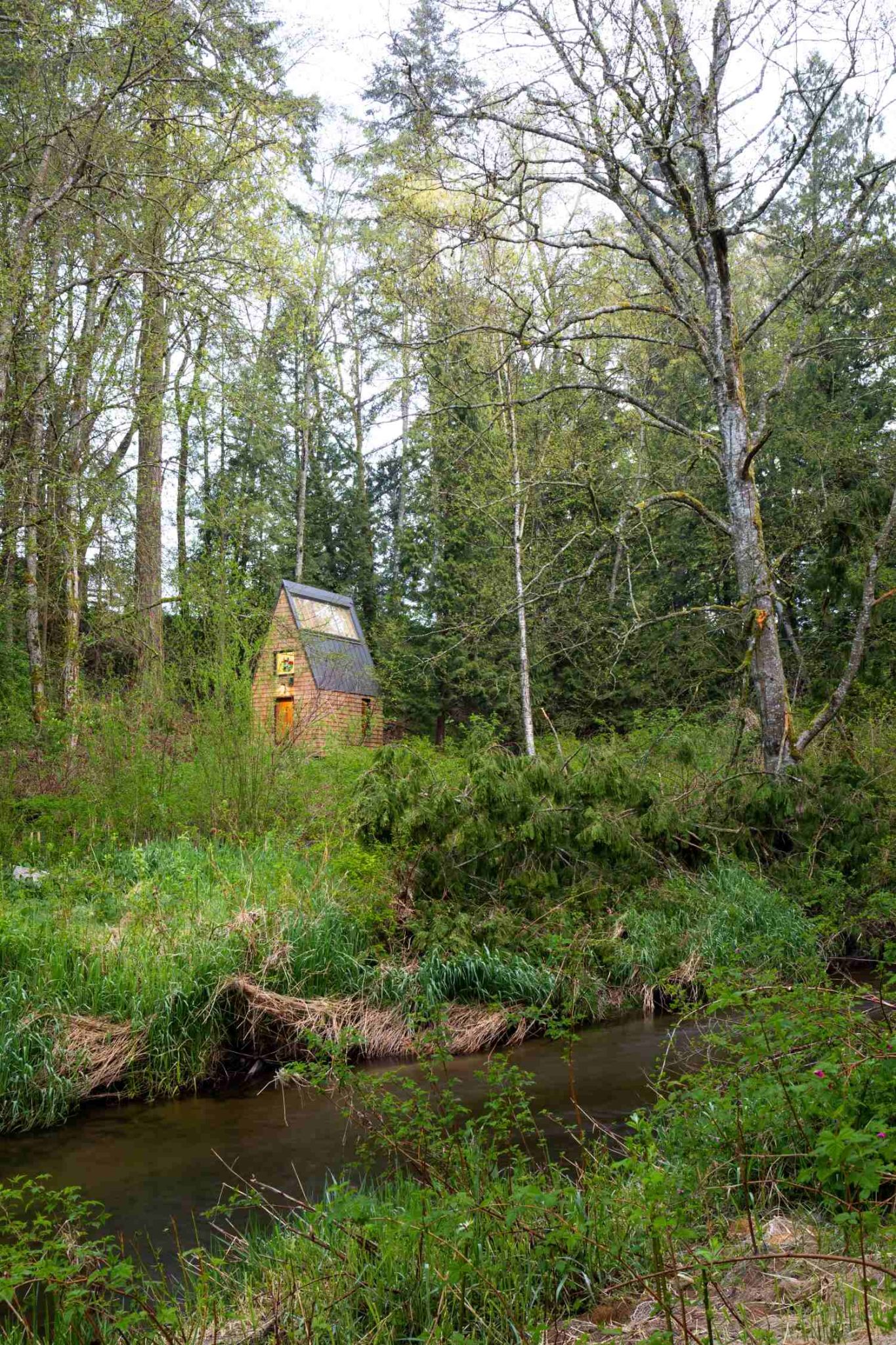 This Hidden Chapel In The Woods Is Captivating Architecture Lovers