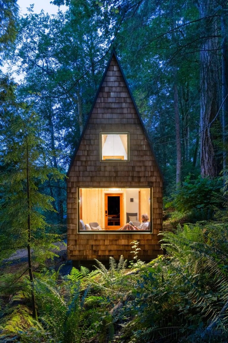 This Hidden Chapel In The Woods Is Captivating Architecture Lovers