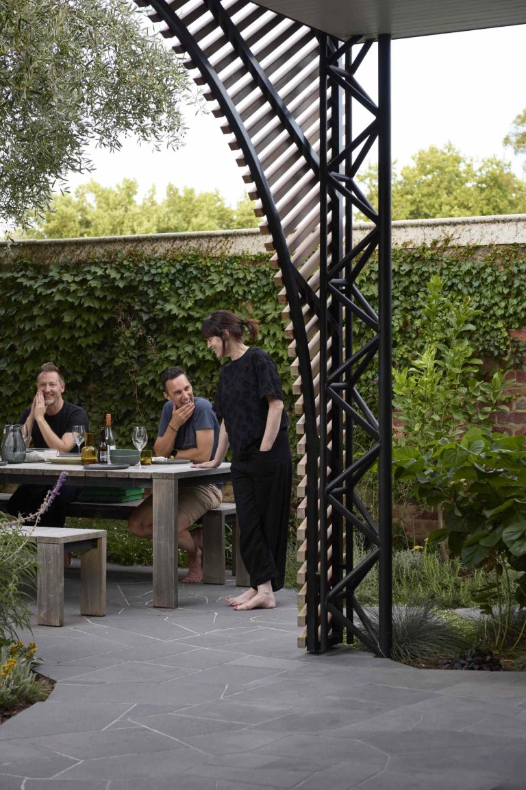 How A Wood Screen Turned This Home Extension Into A Design Showpiece