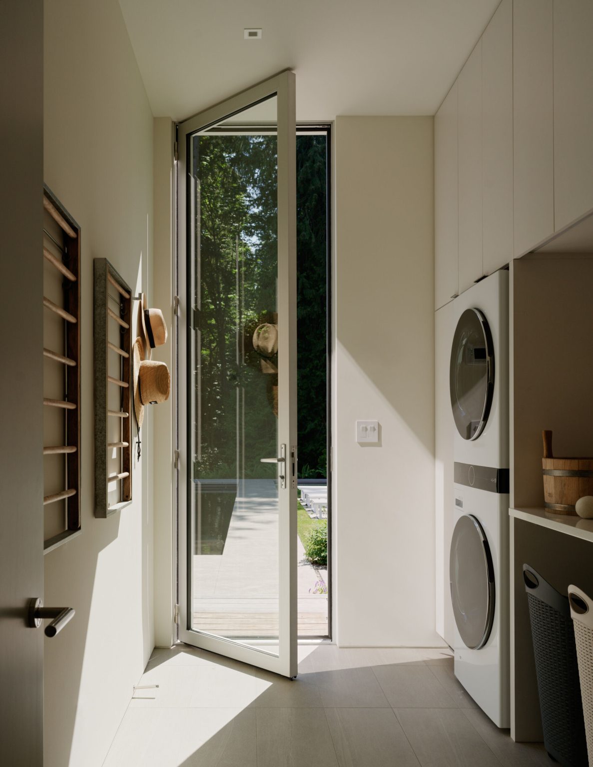 Inside a Wooded Hideaway Where Every Room Opens to Nature, Even the Sauna