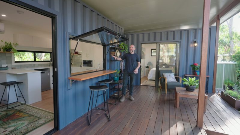 See Inside A Thoughtful Modular Container Home in Australia