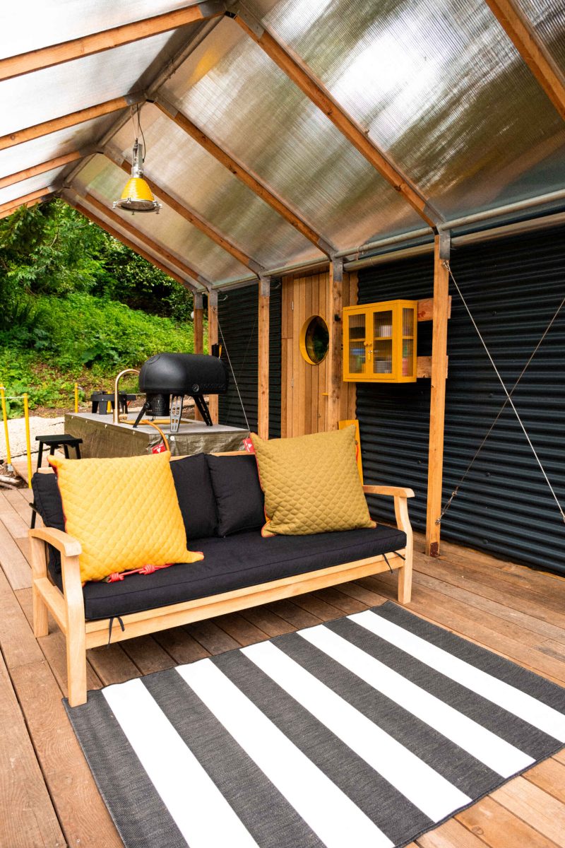 This Elevated Modular Tiny House Is The Woodland Escape You’ve Always ...