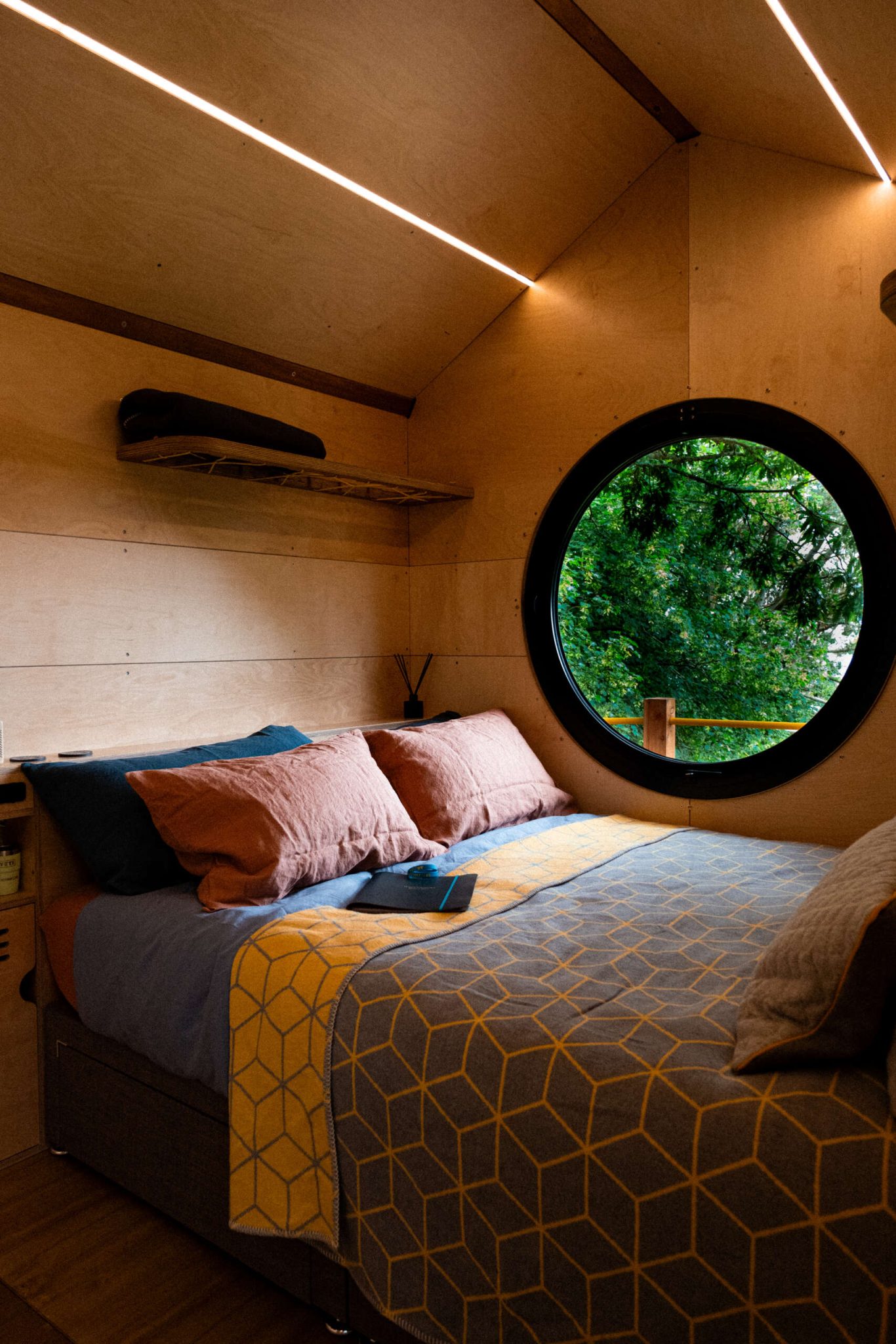 This Elevated Modular Tiny House Is The Woodland Escape You’ve Always ...