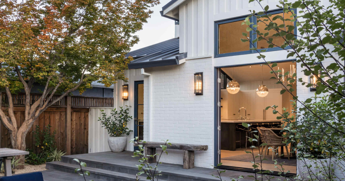 Before and After: A 1970s Home Transformed