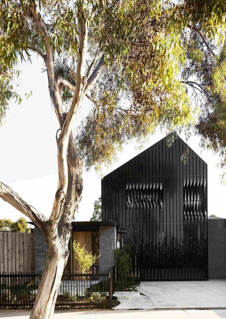 From Quarry To Luxury Living: The Melbourne Home Built Around 12 ...